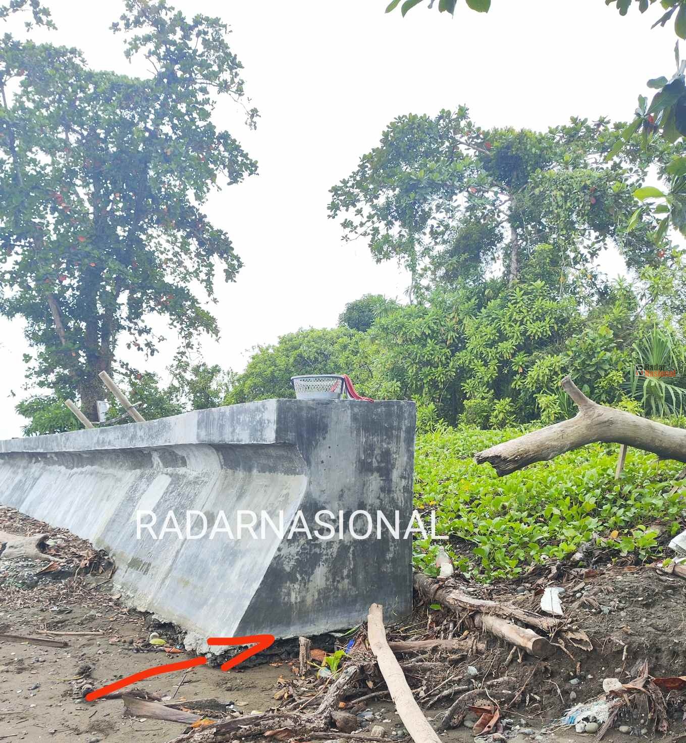 Intip Proyek BPBD Sulteng Di Morowali ,Warga Pertanyakan Kualitas - RADAR NASIONAL